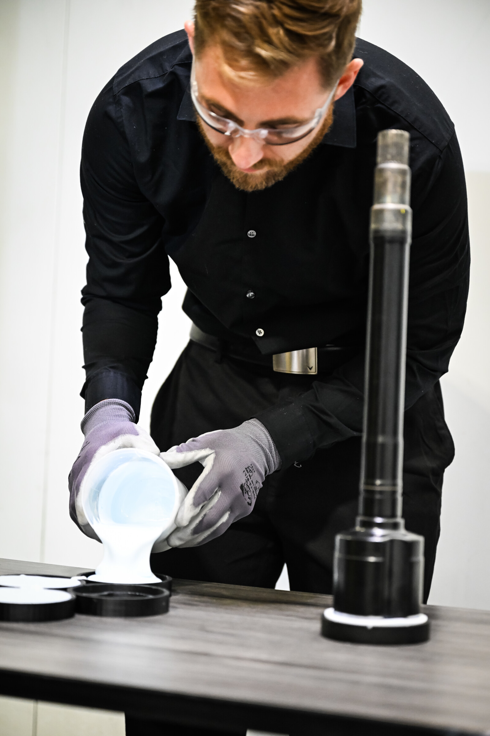 Metal Finishing Engineering & Design Solutions | Beacon Industries